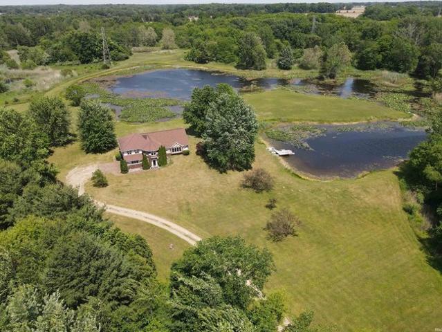 18568 6th Rd, Plymouth, IN 46563