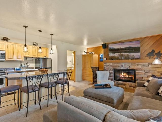 18575 SW Century Dr Unit 2121, Bend, OR 97702