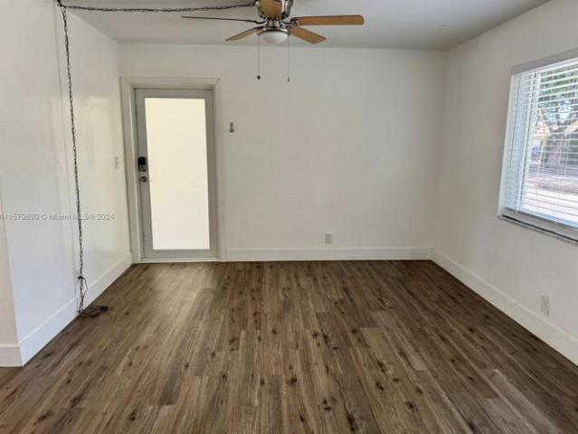 1857 Jefferson St #105, Hollywood, FL 33020
