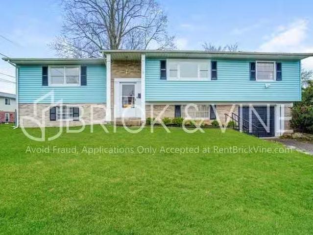 1857 Kim Avenue 1857 Kim Ave