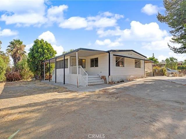 18580 Decker Rd, Perris, CA 92570