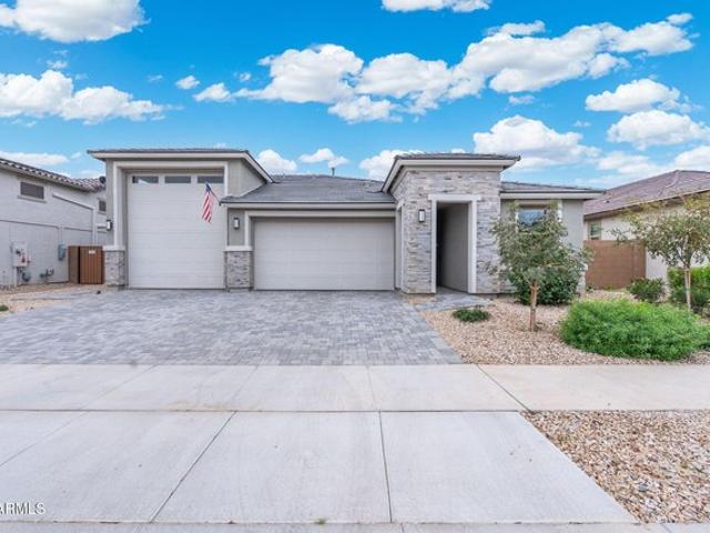 18585 W El Cortez Pl, Wittmann, AZ 85361