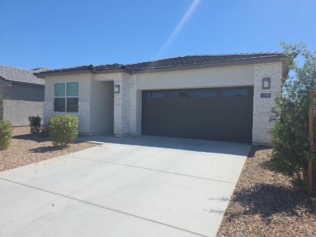 18589 W Smoketree Drive