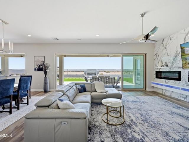 18589 W Thunderhill Pl, Goodyear, AZ 85338