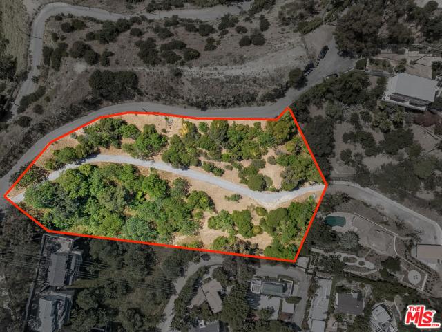 1858 Blue Heights Dr, Los Angeles, CA 90046 | MLS #26674 | Compass