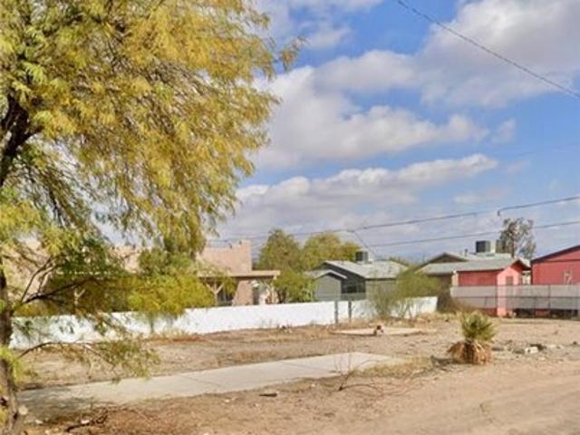 1858 Clearwater Dr, Bullhead City, AZ 86442