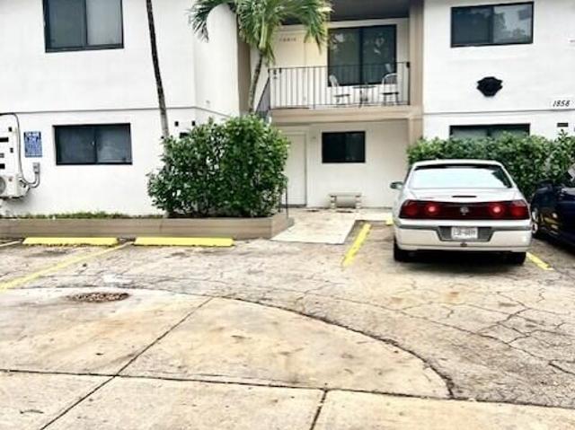 1858 Dewey Street, 2b, Hollywood, FL