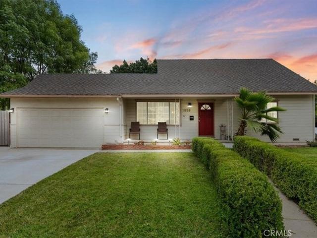 1858 E Edgecomb St, Covina, CA 91724