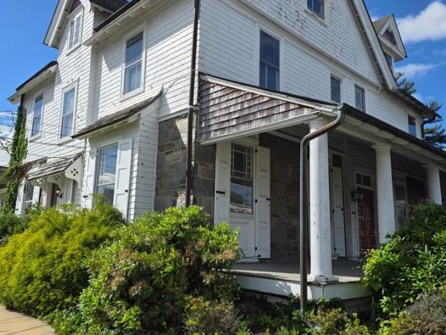 1858 Guernsey Ave 1 Bedroom Apartment for Rent at 1858 Guernsey Ave, Willow Grove, PA 19001 Abington