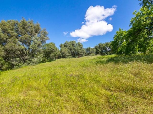 18590 Burke Dr, Plymouth, CA 95669