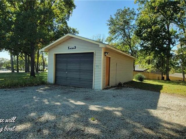 18594 Mimosa Circle