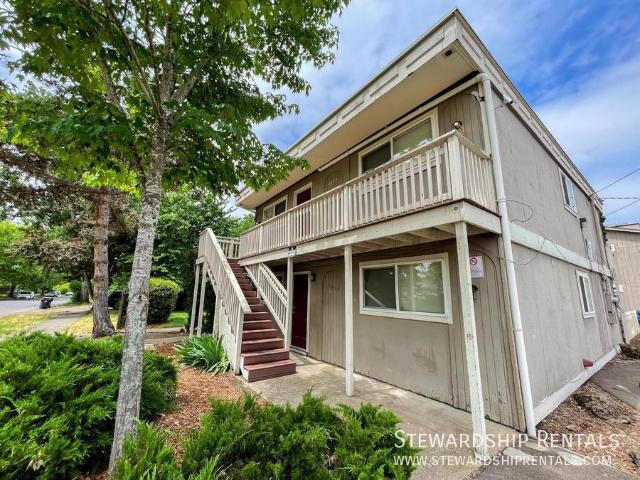 1859 W. 12th Avenue, 3 beds, 1 full bath
