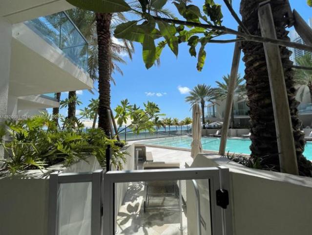 18501 Collins Ave #Cabana 12, Sunny Isles Beach, FL 33160