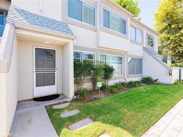 18502 Mayall St Unit B, Northridge, CA 91324