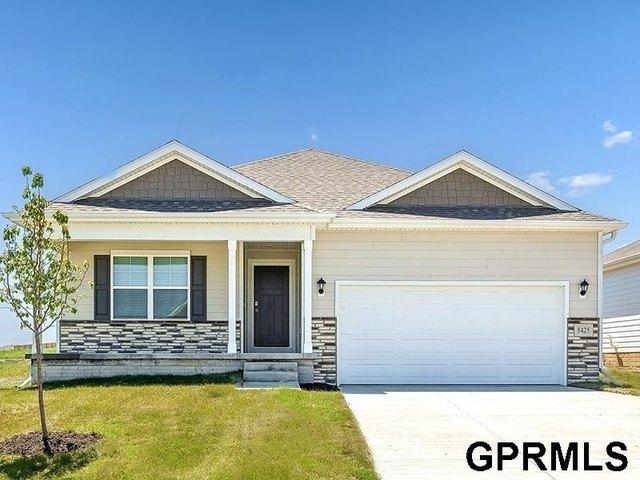 18502 Portal St, Gretna, NE 68136