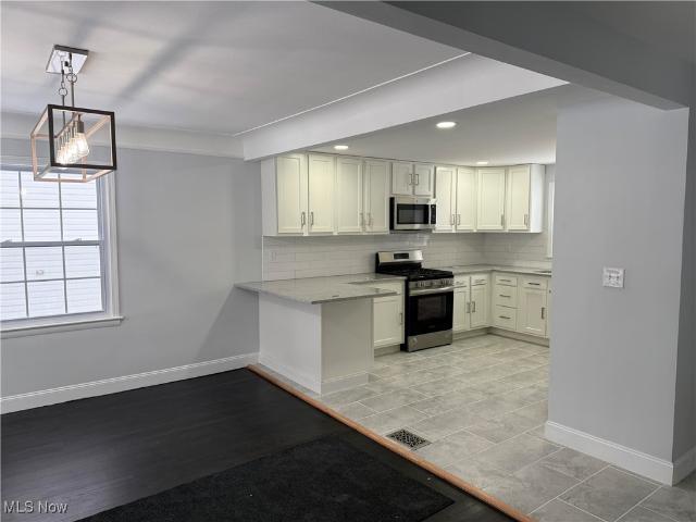 18506 Scottsdale Boulevard