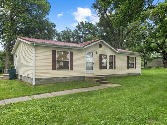 18509 S 1600 Rd, Nevada, MO 64772