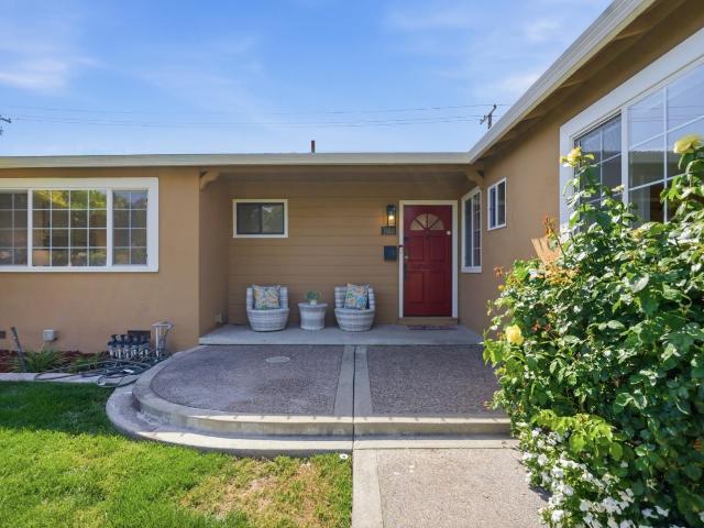 1850 Briarwood Drive