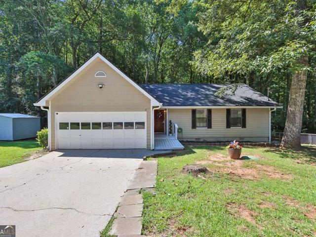 1850 Coachman Cv SW, Snellville, GA 30078