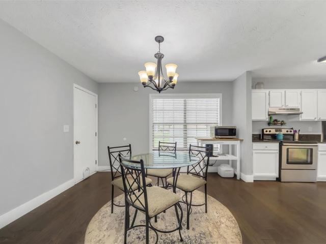 1850 Coachman Cove