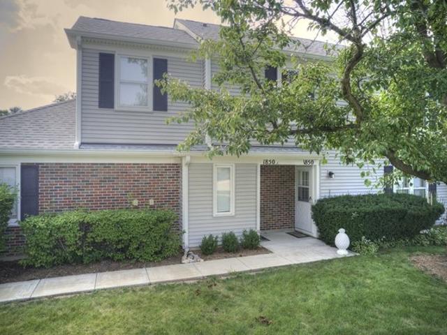 1850 Pebble Beach Cir, Elk Grove Village, IL 60007
