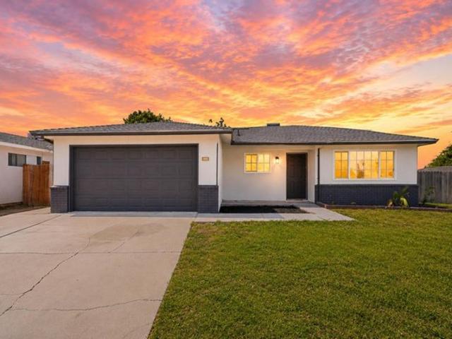 1850 Phoenix Way, Merced, CA 95348