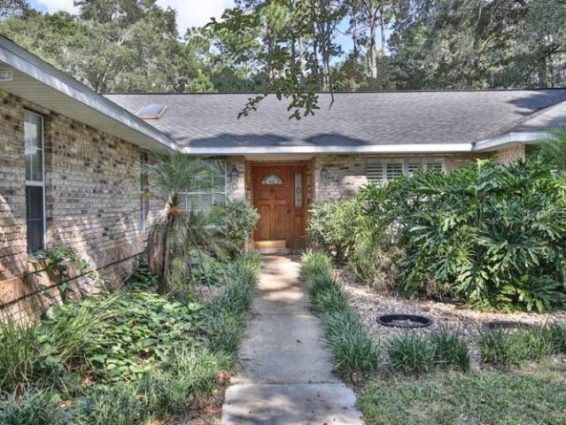 1850 S Spring Garden Ave, Deland, FL 32720 for sale in De Land, Florida