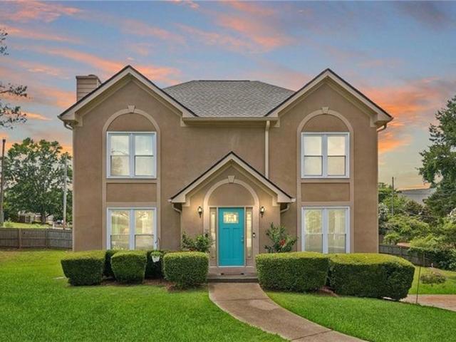 1850 Thomas Dr NE, Marietta, GA 30066