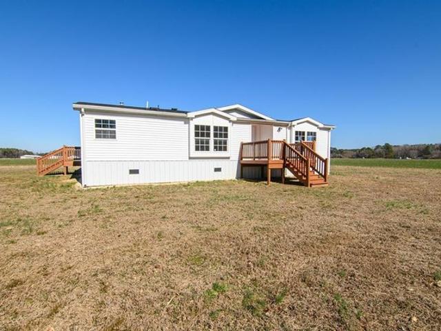 18513 Red Hill Rd, Painter, VA 23420