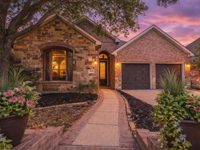 18510 N Settlers Shore Dr, Cypress, TX 77433