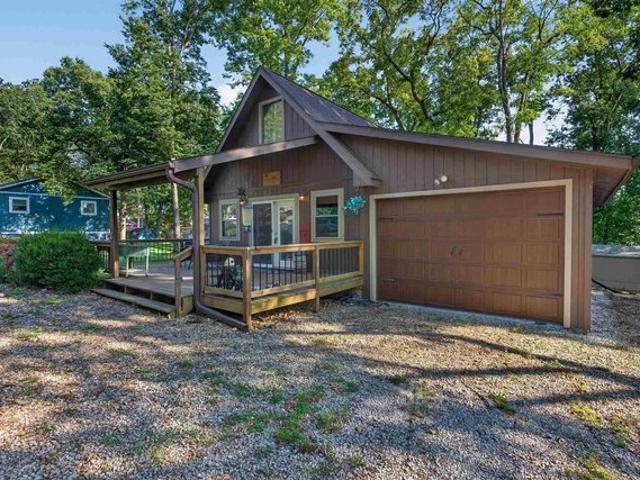 18518 Mimosa Cir, Warsaw, MO 65355
