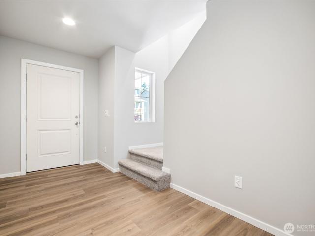 18518 SE 271st Place