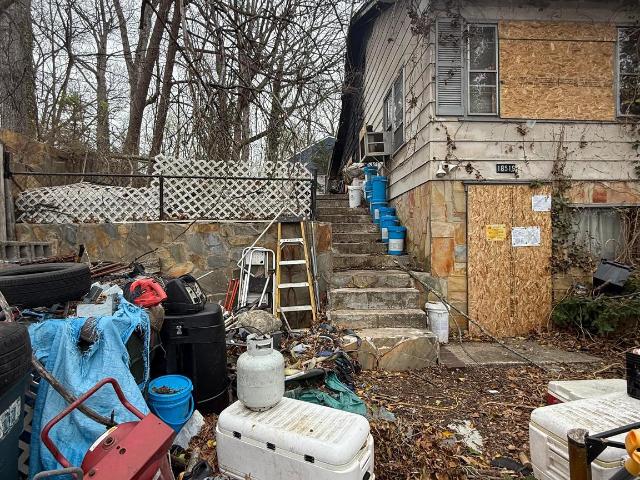18519 Triangle St, Triangle, VA 22172 | Compass