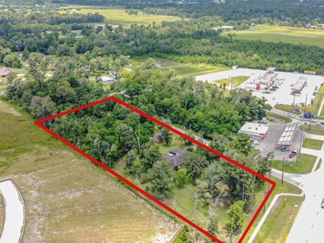 18519 FM 2100 Rd, Crosby, TX 77532