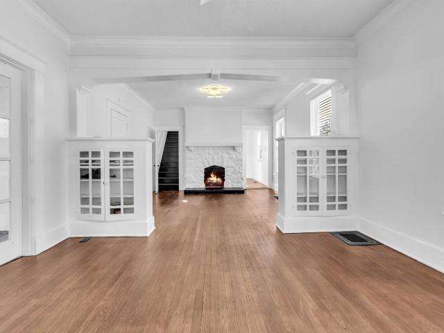1851 manila ave