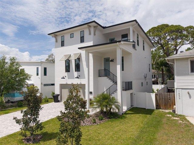 1851 Mississippi Ave NE, Saint Petersburg, FL 33703