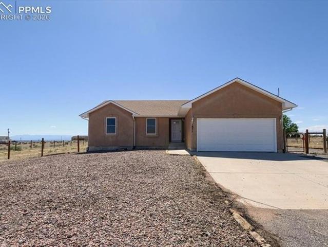 1851 N Rough Rock Ln, Pueblo, CO 81007