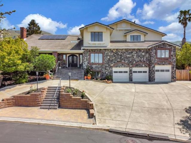 1851 Napa Ct, Fremont, CA 94539