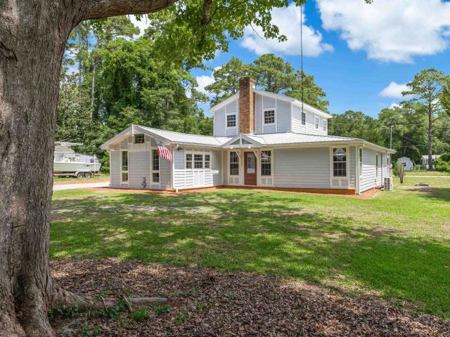 1851 Oakland Dr