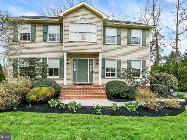1851 Bonnie Blue Ln, Middletown, PA 17057 | MLS #PADA2058 | Compass