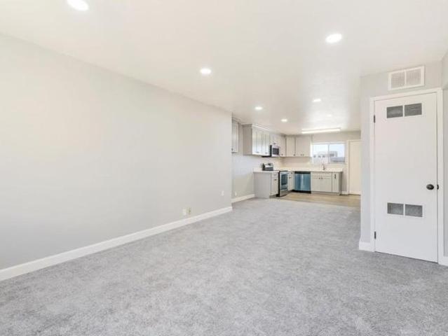 1851 Harrison St 6, Concord, CA 94520