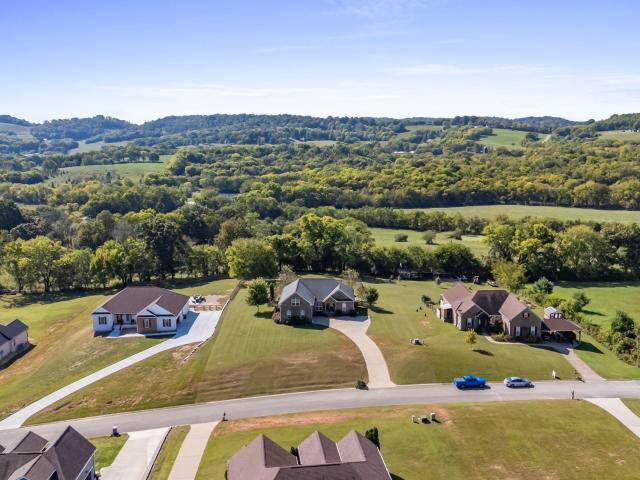 1851 Lochlann Dr, Culleoka, TN 38451 | MLS #3179