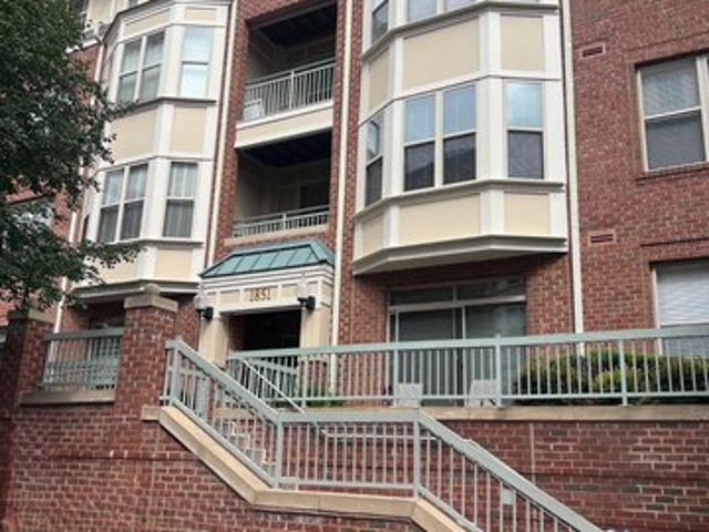 1851 Stratford Park Pl Apt 401, Reston, VA 20190