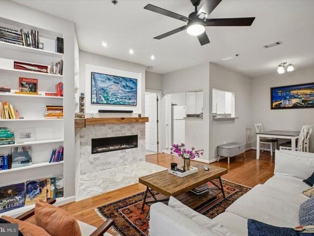 1851 Stratford Park Pl Apt 107, Reston, VA 20190