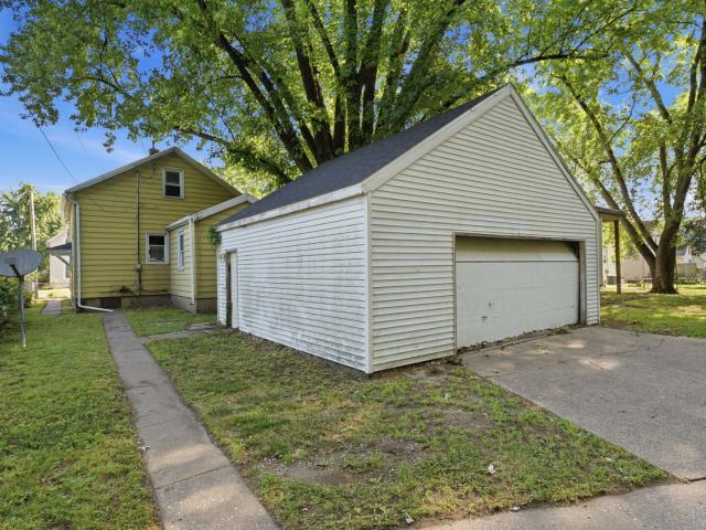 1851 W 6th Street