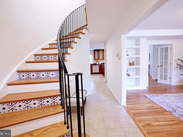 1851 Wainwright Drive, Reston, US, VA