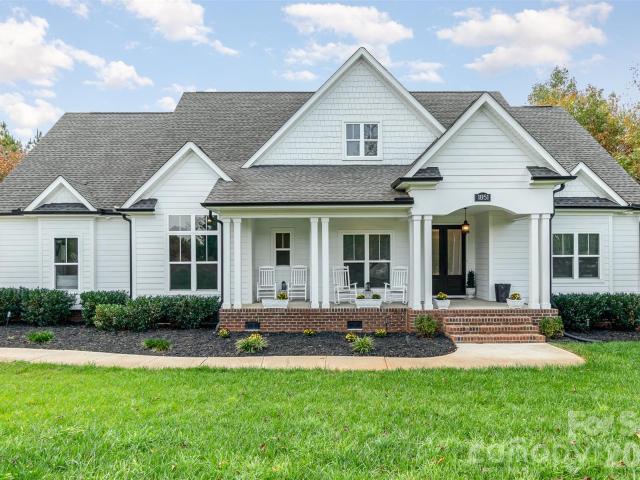 1851 White Fawn Ln, Rock Hill, SC 29730 | MLS #4318 | Compass