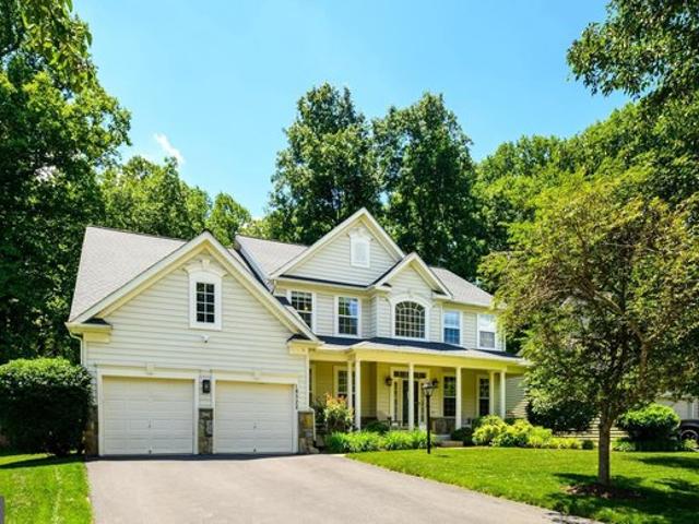 18522 Rushbrooke Dr, Olney, MD 20832