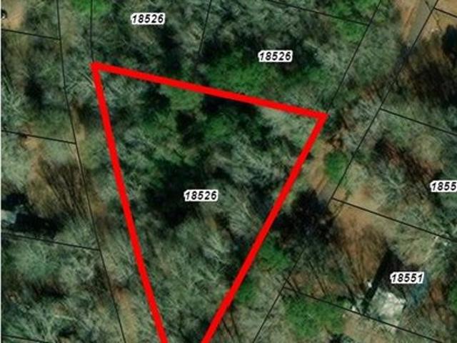 185262 Pine St, Chireno, TX 75937
