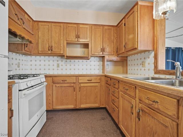 1852 Fairview Court